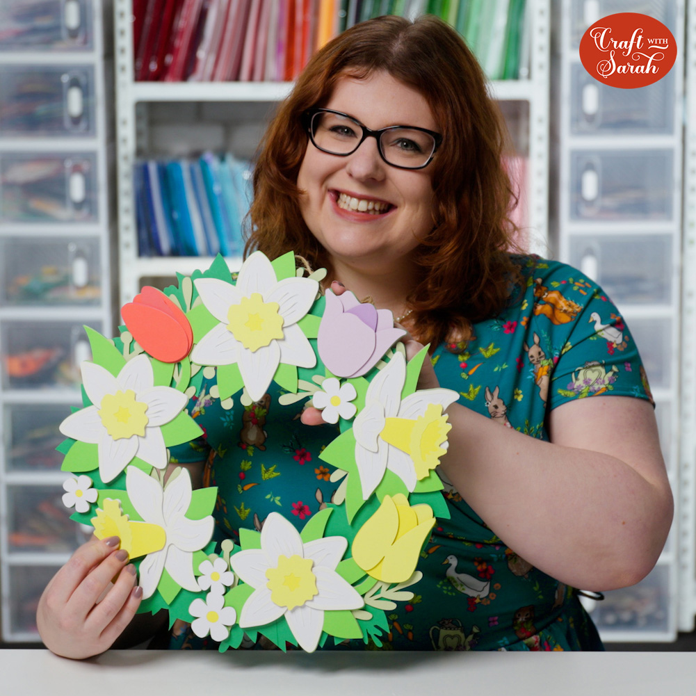 ECC Day 10 🌼 Giant Daffodil Wreath - Craft with Sarah