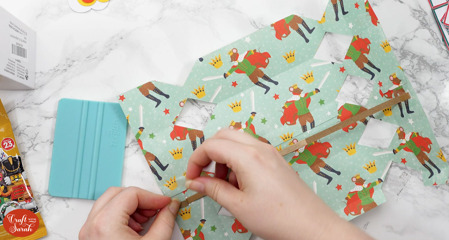 CCC 2023 Day 20 ☃️ DIY Christmas Crackers - Craft with Sarah